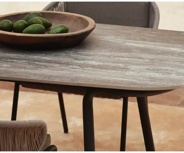 Minus Coffee Table | Manutti | Casa Design Group