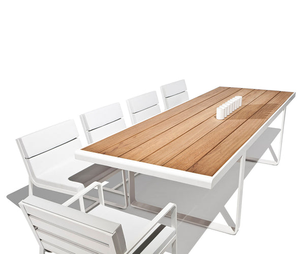 Sit Table I Bivaq I Casa Design Group